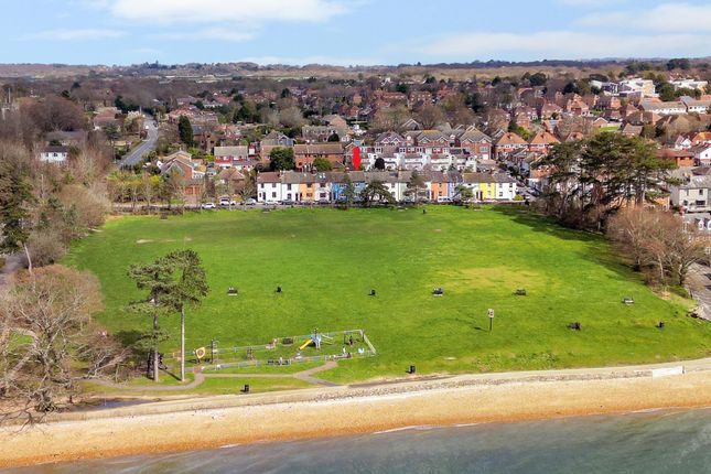 Victoria Road, Netley Abbey SO31, 2 bedroom terraced house for sale ...