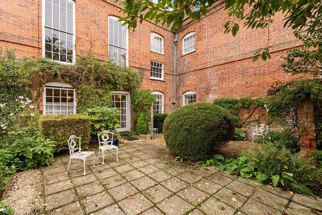 Swallowfield Park, Swallowfield, Reading RG7, 2 bedroom flat for sale ...