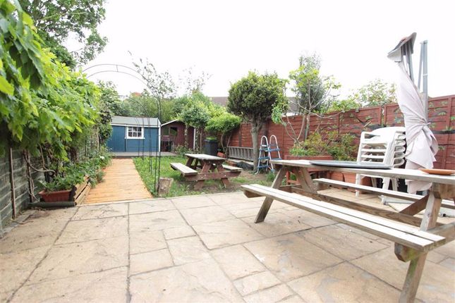 Harrow Drive, Edmonton, London N9, 3 bedroom terraced house for sale ...