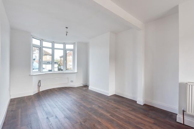 Swindon Wiltshire Sn2 4 Bedroom Semi Detached House For Sale