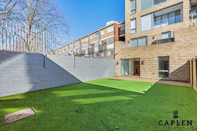 Stepney Way, London E1, 3 bedroom flat for sale - 67844866 | PrimeLocation