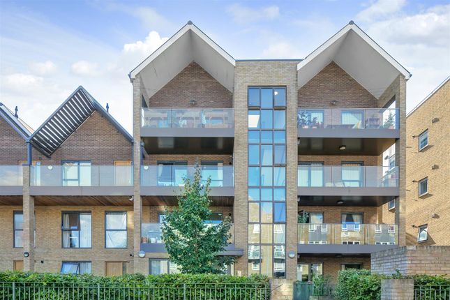 Sumner Road, London SE15, 2 bedroom flat for sale - 68311665 ...