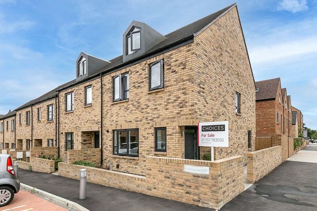 Homes for Sale in Merstham - Buy Property in Merstham - Primelocation