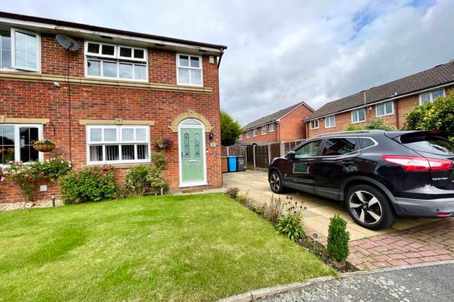 Linnets Wood Mews Worsley Manchester M28 2 Bedroom Semi Detached