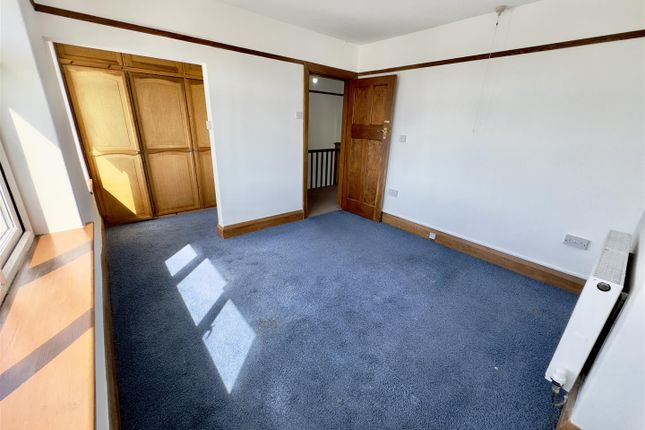 Chwilog, Pwllheli LL53, 4 bedroom detached house for sale - 68180276 ...