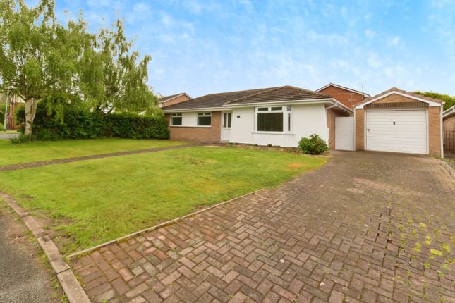 Acorn Bank Close, Crewe, Cheshire CW2, 3 bedroom bungalow for sale ...