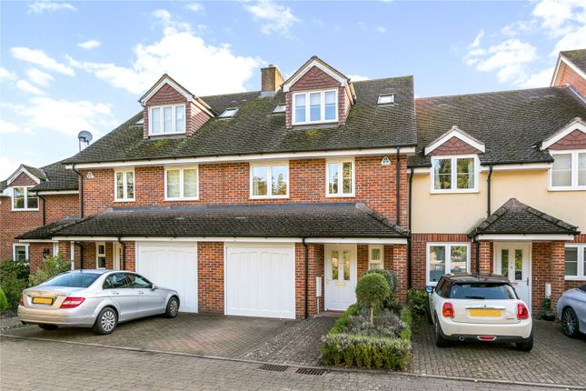 Homes for Sale in Chesham Road, Amersham HP6 - Buy Property in Chesham ...