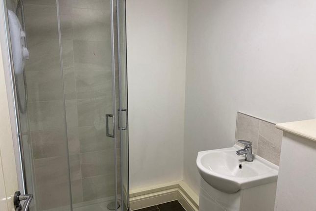 Mount Street, Nottingham NG7, 2 bedroom flat to rent - 65408583 ...