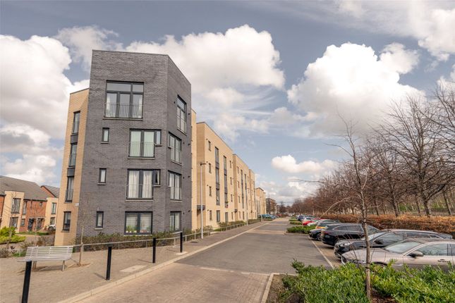 Niddrie Mains Road, Edinburgh EH16, 2 bedroom flat for sale - 69872873 ...