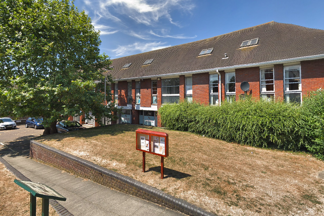 Office to let in Salisbury Square, Old Hatfield AL9 - Zoopla