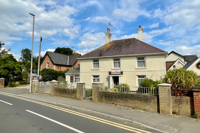 Dorchester Road Lytchett Minster Poole Bh16 5 Bedroom Detached House