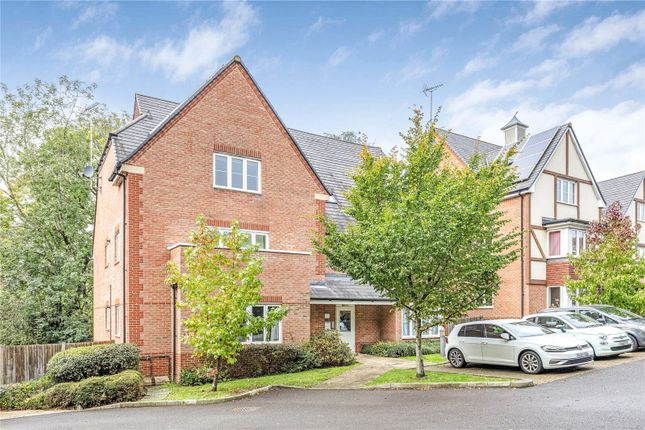 Barnden Close, Burgess Hill, West Sussex RH15, 4 bedroom maisonette for ...