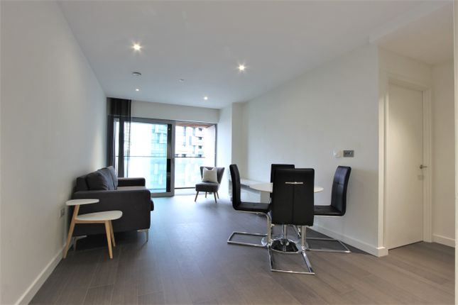 No.2, Upper Riverside, 10 Cutter Lane, Greenwich Peninsula, London SE10 ...