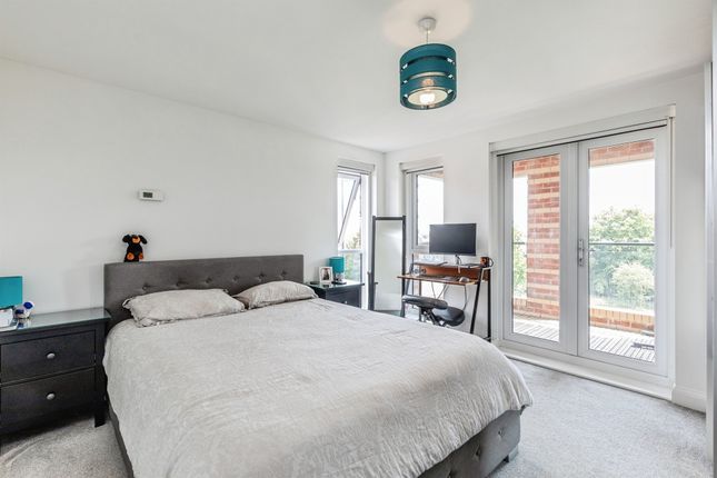 Hengrove Way, Bristol BS4, 2 bedroom flat for sale - 70573558 ...