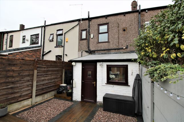 Mosley Common Road, Worsley, Manchester M28, 2 bedroom terraced house ...