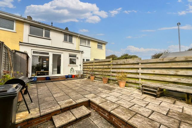 Family Home Near School, Helston TR13, 3 bedroom terraced house for ...