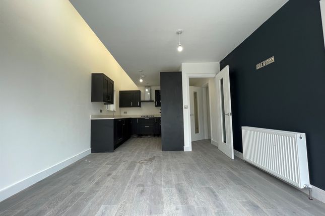 Hough Side Lane, Pudsey LS28, 3 bedroom semi-detached house for sale ...