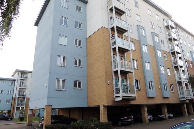 2 bed flat for sale in Foundry Court, Mill Street, Slough, Berkshire ...