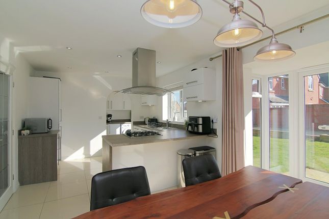 Marsden Grove, Farsley, Pudsey LS28, 4 bedroom detached house for sale ...