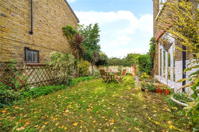 Grove Lane, Camberwell, London SE5, 3 bedroom flat for sale - 68854697 ...