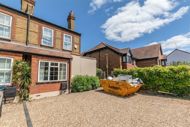 Homes for Sale in High Street, Colnbrook, Slough SL3 - Buy Property in ...