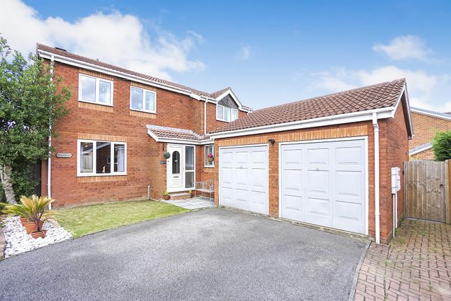 Loundsley Court, Ashgate, Chesterfield S42, 4 bedroom detached house ...