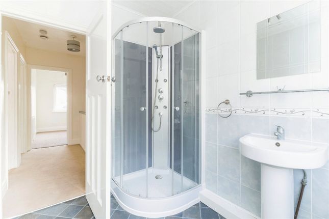 Chatto Road Torquay Devon Tq1 3 Bedroom Terraced House For Sale