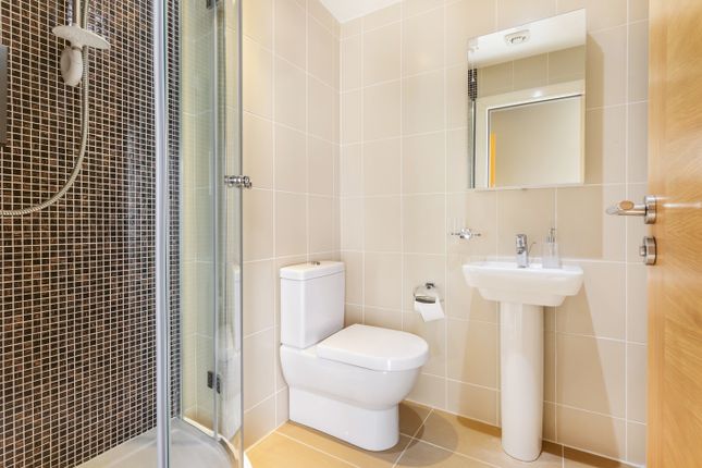 8 Castle Gogar Rigg, Ingliston, Edinburgh EH12, 5 bedroom detached ...