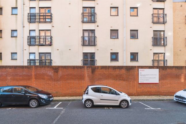 White Star Place, Southampton SO14, 2 bedroom flat for sale - 69215967 ...