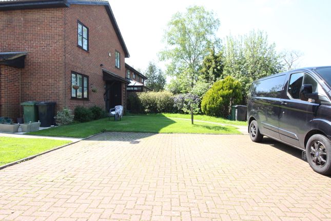 Danetree Close, Epsom KT19, 1 bedroom terraced house to rent - 67317876 ...