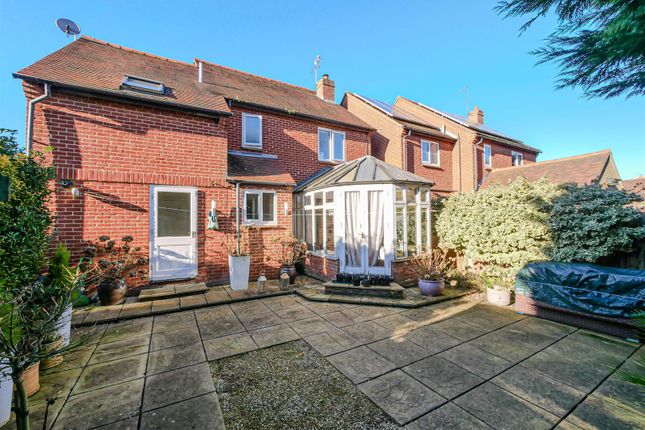 Horseshoes Lane, Benson, Wallingford OX10, 4 bedroom detached house for ...