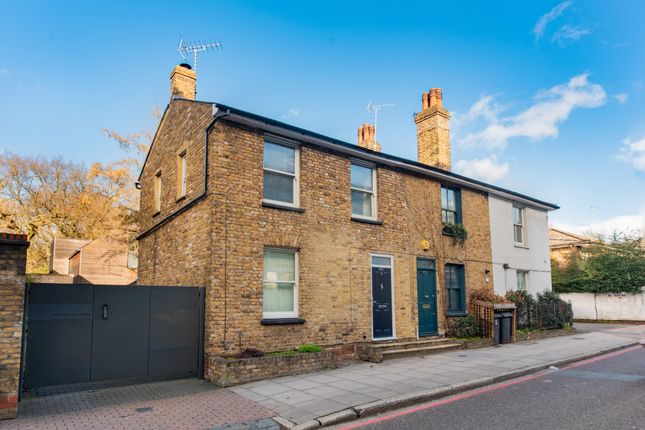 Archway Road, Highgate N6, 2 bedroom terraced house to rent - 60591696 ...