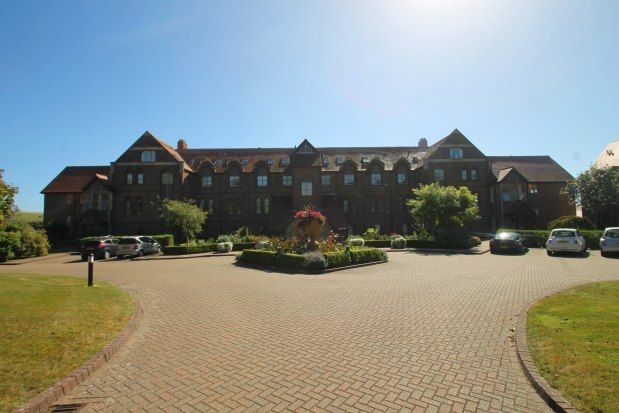 2 bed flat to rent in Rottingdean Place, Brighton BN2 - Zoopla