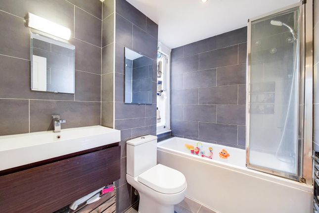 Larkhall Rise, London SW4, 2 bedroom flat for sale - 64303996 ...