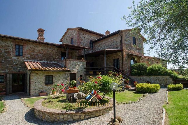 Via Camparca, Citt\U00E0 Della Pieve, Umbria, 054012, Italy, 10 bedroom ...