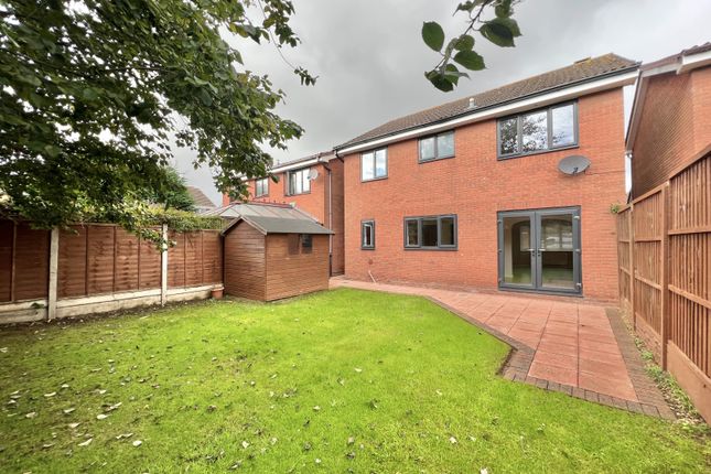 Almond Close, Muxton, Telford TF2, 4 bedroom detached house for sale ...