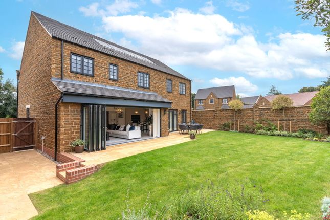 The Eaton, Hayfield Manor, Berry Hill Road, Adderbury, Oxfordshire OX17 ...