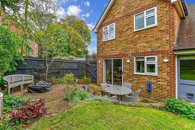 Old Horsham Road, Southgate, Crawley, West Sussex RH11, 3 bedroom semi ...