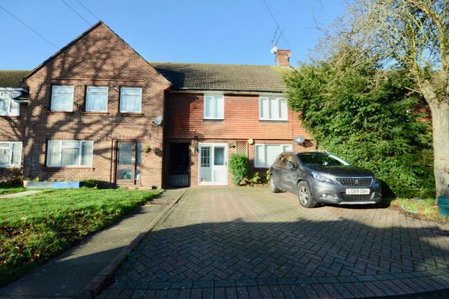 3 bed terraced house to rent in Edinburgh Drive, Staines Upon Thames ...
