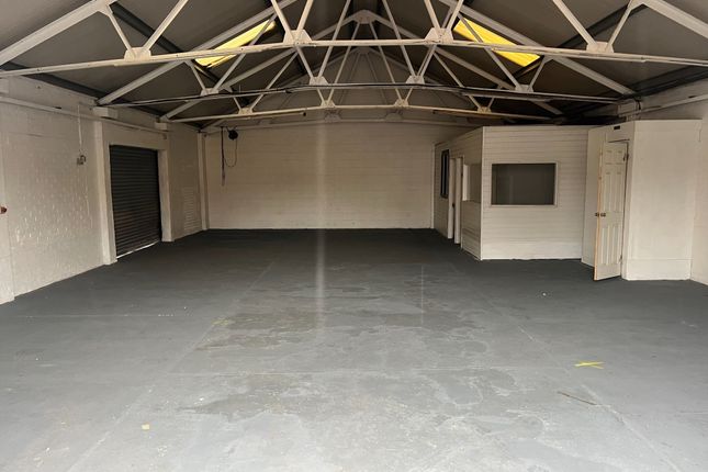 Manor Road, West Thurrock RM20, warehouse to let - 65897257 | PrimeLocation