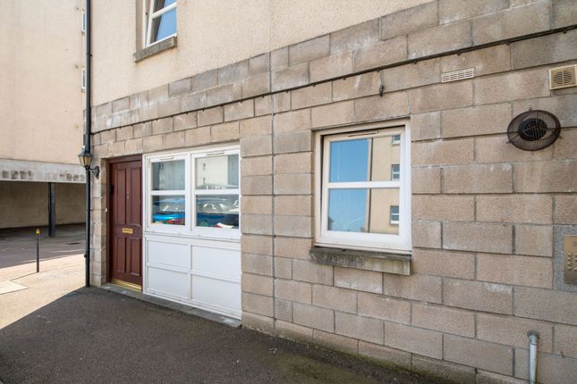 Charles Street, Aberdeen AB25, 2 bedroom flat for sale - 68054974 ...
