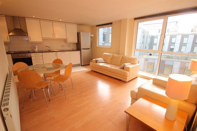 Frying Pan Alley, London E1, 2 bedroom flat to rent - 68345053 ...