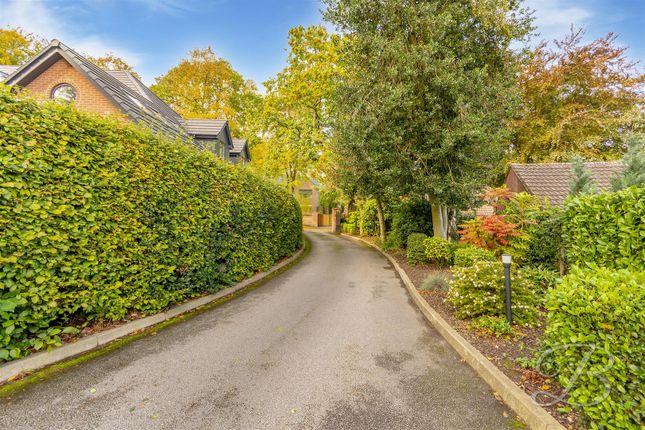 High Oakham Road, Mansfield NG18, 5 bedroom detached house for sale ...