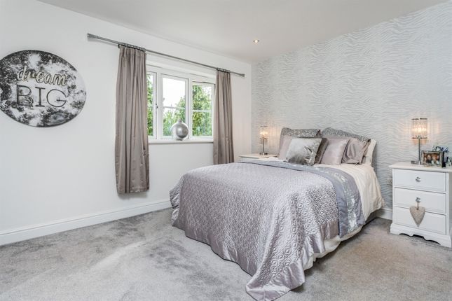 Eaton Gardens, Broxbourne EN10, 4 bedroom detached house for sale ...