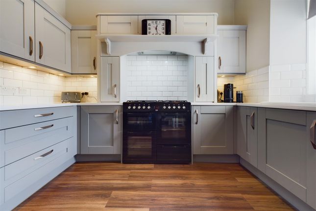 Old Mill Road, Uddingston, Glasgow G71, 2 bedroom flat for sale ...