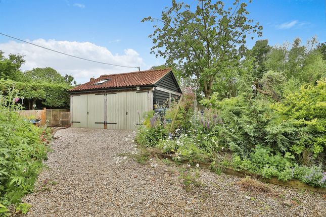 Fakenham Road, Great Ryburgh, Fakenham NR21, 5 bedroom detached house ...