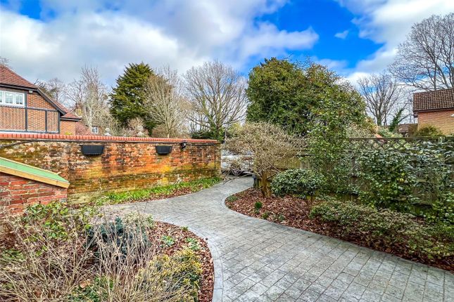 Cutbush Lane, Southampton SO18, 3 bedroom semi-detached house for sale ...