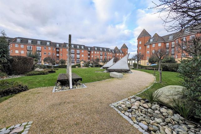 Quebec Quay, Liverpool L3, 2 bedroom flat to rent - 66546940 ...