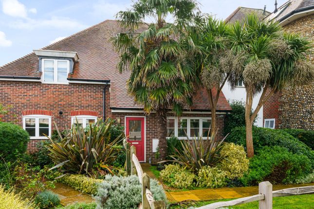 Pears Grove Emsworth Po10 2 Bedroom Terraced House For Sale