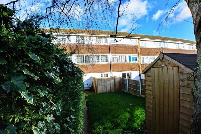 Grovehill, Hemel Hempstead HP2, 3 bedroom maisonette to rent - 45710794 ...